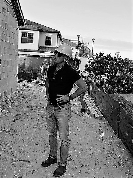 Tom field pictureBW - E3 Building Sciences